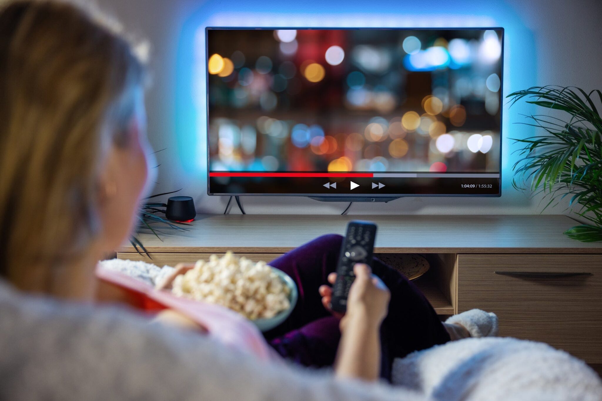What Is Streaming TV and How Does It Work? - SoundTechie